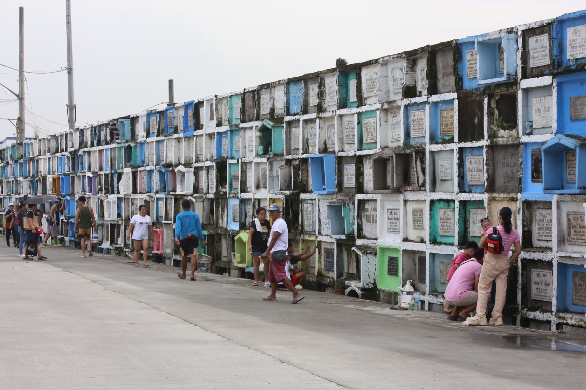 Publiko, pinag-iingat laban sa mandurukot, magnanakaw ngayong Undas-Balita